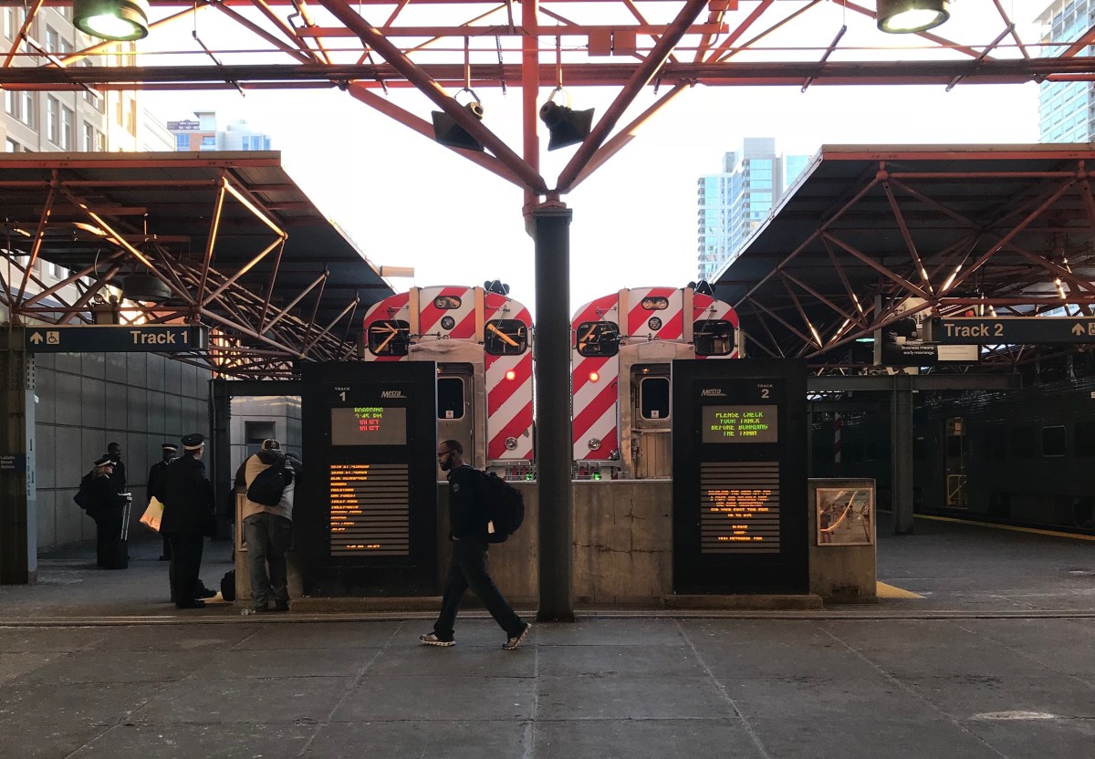 STAR:LINE Chicago – The Yard Social Club